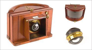 First Camera Invented By Alexander Wolcott
